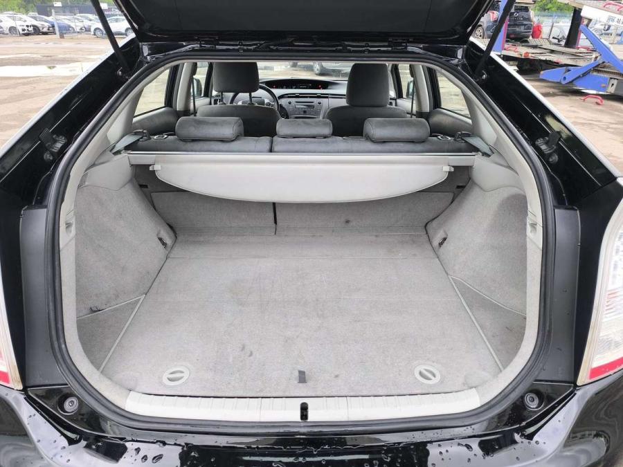 Черный Тойота Приус 2010 в Паневежис, объемом двигателя 1.80 л и пробегом 260 тыс. км за 5800 €, фото 17 на AUTOMOTO.COM.LV
