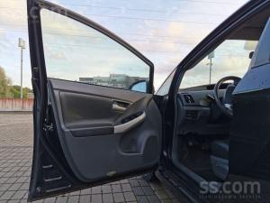 Melns Toyota Prius 2010 Rīga, ar dzinēja tilpumu 1.80 L un nobraukumu 363 tūkst. km par 3800 €, foto 8 vietnē AUTOMOTO.COM.LV