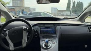 Черный Тойота Приус 2010 в Вильнюс, объемом двигателя 1.80 л и пробегом 390 тыс. км за 4900 €, фото 10 на AUTOMOTO.COM.LV