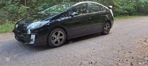 Melns Toyota Prius 2010 Viļņa, ar dzinēja tilpumu 1.80 L un nobraukumu 299 tūkst. km par 5999 €, foto 3 vietnē AUTOMOTO.COM.LV