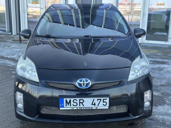 Melns Toyota Prius 2011 Viļņa, ar dzinēja tilpumu 1.80 L un nobraukumu 398 tūkst. km par 5700 €, foto 2 vietnē AUTOMOTO.COM.LV