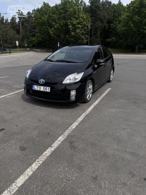 Melns Toyota Prius 2011 Kauņa, ar dzinēja tilpumu 1.80 L un nobraukumu 479 tūkst. km par 5000 €, foto 3 vietnē AUTOMOTO.COM.LV