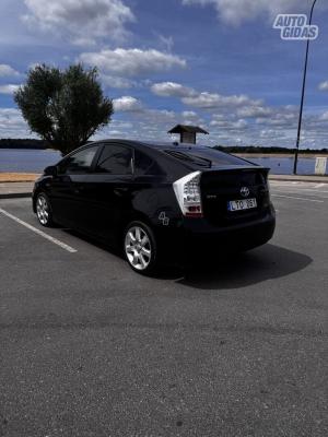 Melns Toyota Prius 2011 Kauņa, ar dzinēja tilpumu 1.80 L un nobraukumu 479 tūkst. km par 5000 €, foto 6 vietnē AUTOMOTO.COM.LV