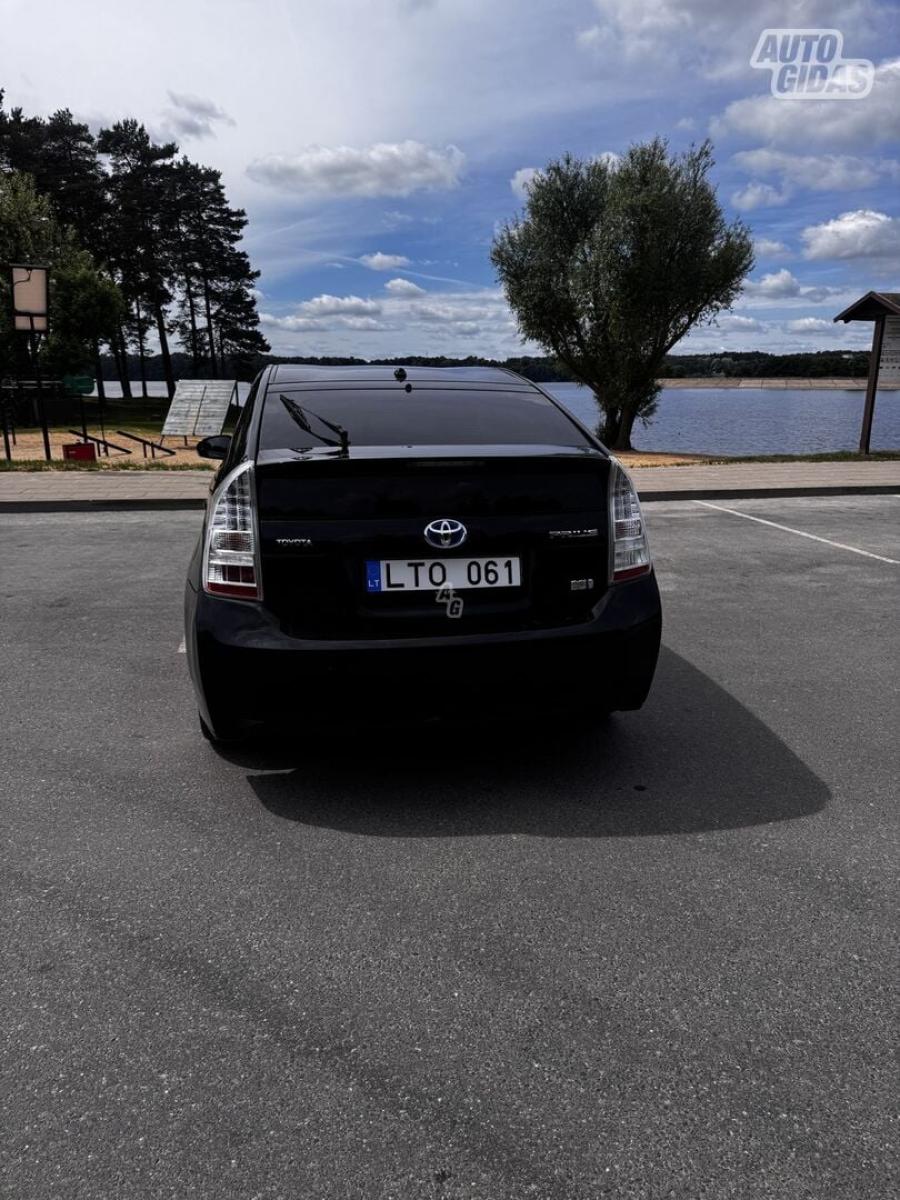 Melns Toyota Prius 2011 Kauņa, ar dzinēja tilpumu 1.80 L un nobraukumu 479 tūkst. km par 5000 €, foto 7 vietnē AUTOMOTO.COM.LV