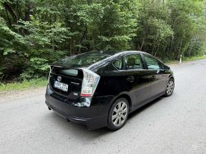 Черный Тойота Приус 2011 в Каунас, объемом двигателя 1.80 л и пробегом 224 тыс. км за 4000 €, фото 8 на AUTOMOTO.COM.LV