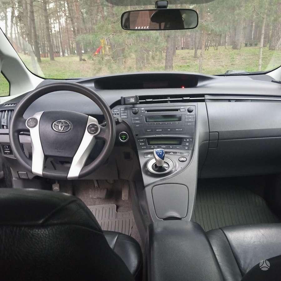 Черный Тойота Приус 2011 в Каунас, объемом двигателя 1.80 л и пробегом 330 тыс. км за 4600 €, фото 21 на AUTOMOTO.COM.LV