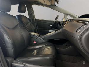 Melns Toyota Prius 2011 Kauņa, ar dzinēja tilpumu 1.80 L un nobraukumu 380 tūkst. km par 6999 €, foto 9 vietnē AUTOMOTO.COM.LV