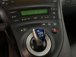 Melns Toyota Prius 2011 Kauņa, ar dzinēja tilpumu 1.80 L un nobraukumu 380 tūkst. km par 6999 €, foto 15 vietnē AUTOMOTO.COM.LV