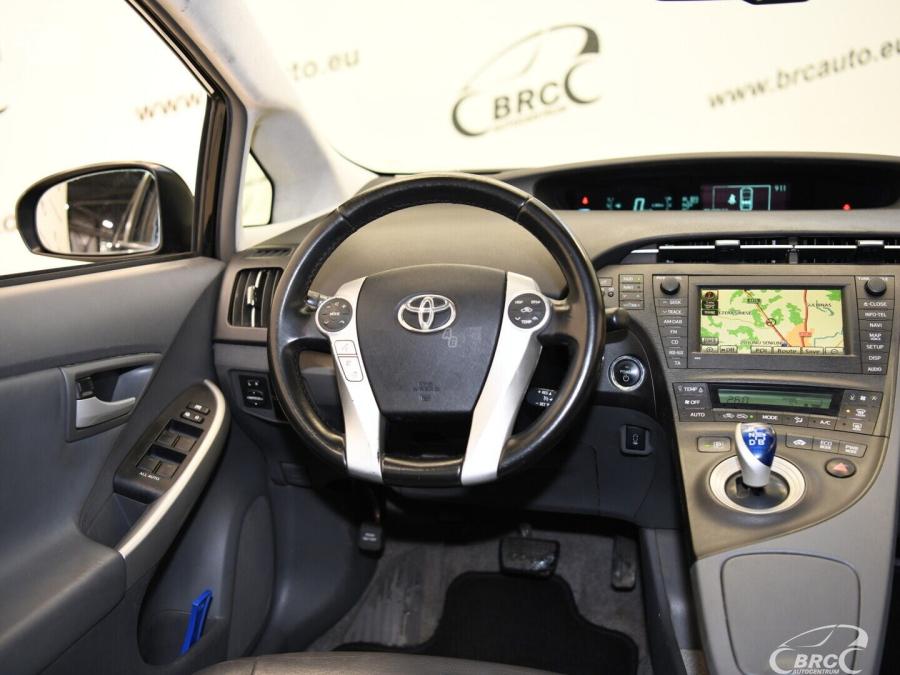 Melns Toyota Prius 2012 Avižieniai, ar dzinēja tilpumu 1.80 L un nobraukumu 363 tūkst. km par 5900 €, foto 13 vietnē AUTOMOTO.COM.LV