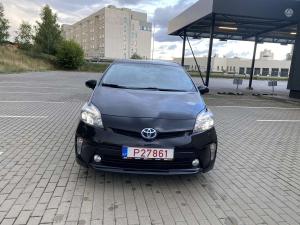 Melns Toyota Prius 2012 Viļņa, ar dzinēja tilpumu 1.80 L un nobraukumu 292 tūkst. km par 8800 €, foto 4 vietnē AUTOMOTO.COM.LV