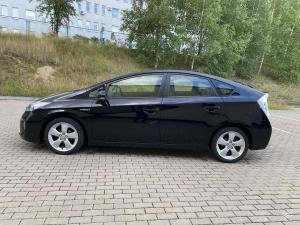 Melns Toyota Prius 2012 Viļņa, ar dzinēja tilpumu 1.80 L un nobraukumu 292 tūkst. km par 8800 €, foto 11 vietnē AUTOMOTO.COM.LV