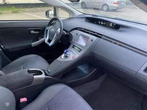 Melns Toyota Prius 2012 Viļņa, ar dzinēja tilpumu 1.80 L un nobraukumu 292 tūkst. km par 8800 €, foto 23 vietnē AUTOMOTO.COM.LV