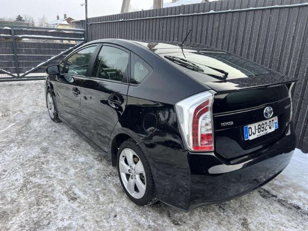 Melns Toyota Prius 2014 Kauņa, ar dzinēja tilpumu 1.80 L un nobraukumu 290 tūkst. km par 4600 €, foto 6 vietnē AUTOMOTO.COM.LV