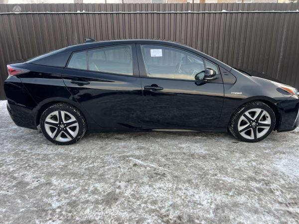 Melns Toyota Prius 2017 Kauņa, ar dzinēja tilpumu 1.80 L un nobraukumu 264 tūkst. km par 6900 €, foto 4 vietnē AUTOMOTO.COM.LV