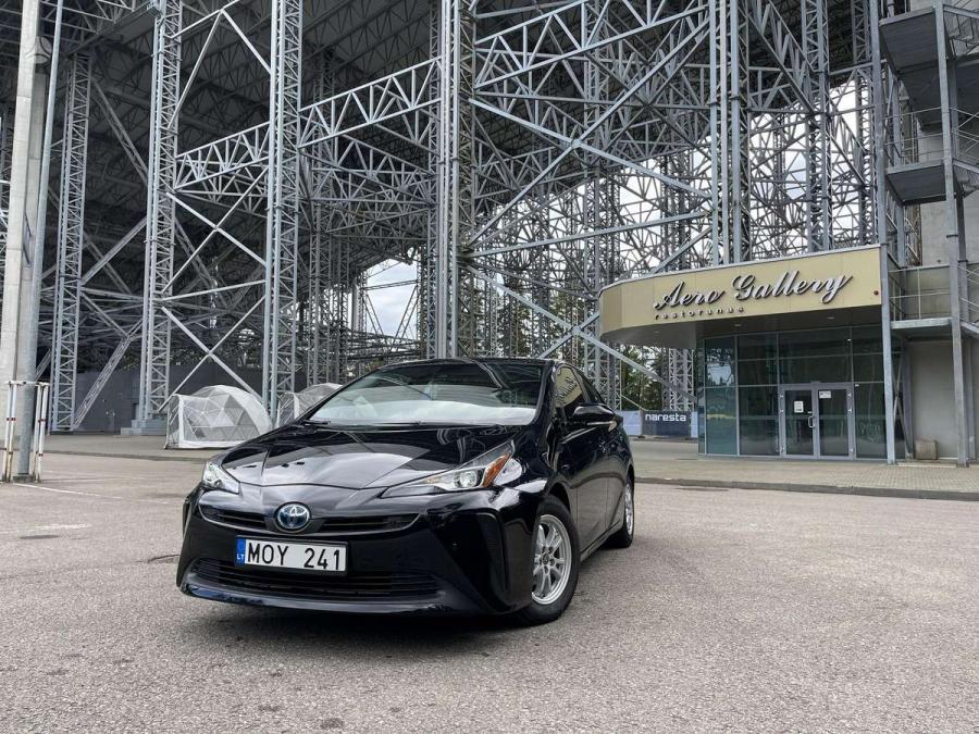 Черный Тойота Приус 2019 в Друскининкай, объемом двигателя 1.80 л и пробегом 89 тыс. км за 14200 €, фото 5 на AUTOMOTO.COM.LV