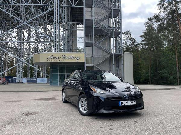 Черный Тойота Приус 2019 в Друскининкай, объемом двигателя 1.80 л и пробегом 89 тыс. км за 14200 €, фото 5 на AUTOMOTO.COM.LV