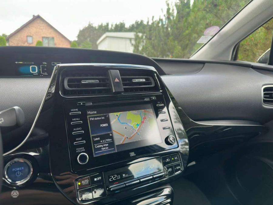 Черный Тойота Приус 2019 в Вильнюс, объемом двигателя 1.80 л и пробегом 253 тыс. км за 13500 €, фото 25 на AUTOMOTO.COM.LV