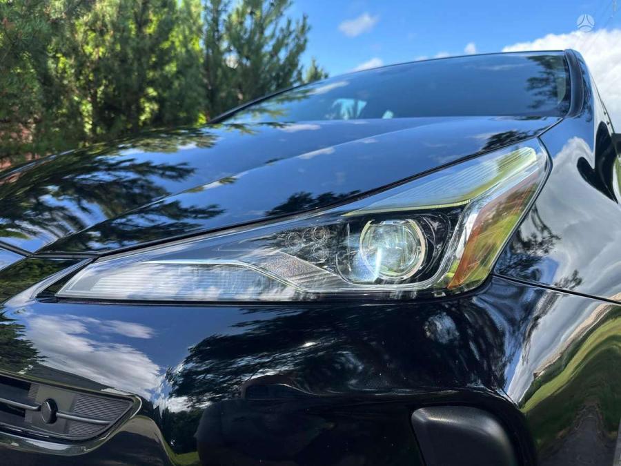 Melns Toyota Prius 2019 Viļņa, ar dzinēja tilpumu 1.80 L un nobraukumu 253 tūkst. km par 12700 €, foto 15 vietnē AUTOMOTO.COM.LV