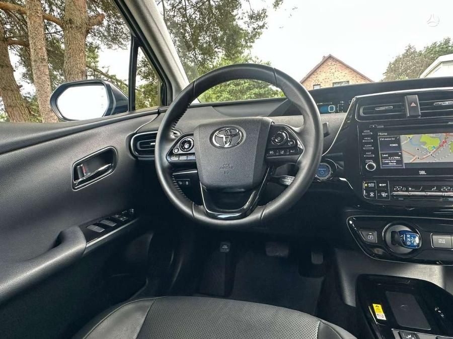 Melns Toyota Prius 2019 Viļņa, ar dzinēja tilpumu 1.80 L un nobraukumu 253 tūkst. km par 12700 €, foto 21 vietnē AUTOMOTO.COM.LV