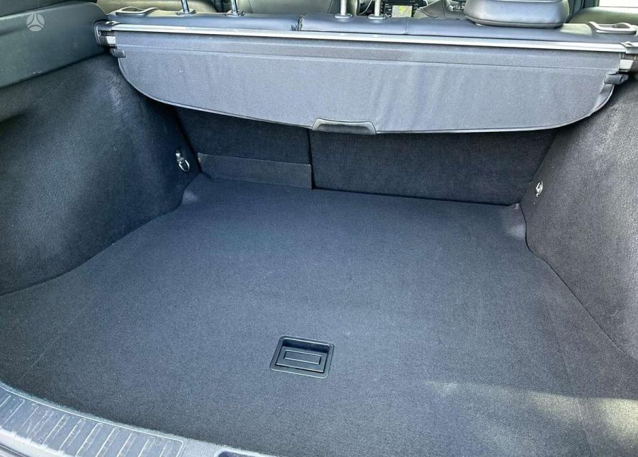 Melns Toyota Prius 2019 Viļņa, ar dzinēja tilpumu 1.80 L un nobraukumu 253 tūkst. km par 12700 €, foto 46 vietnē AUTOMOTO.COM.LV