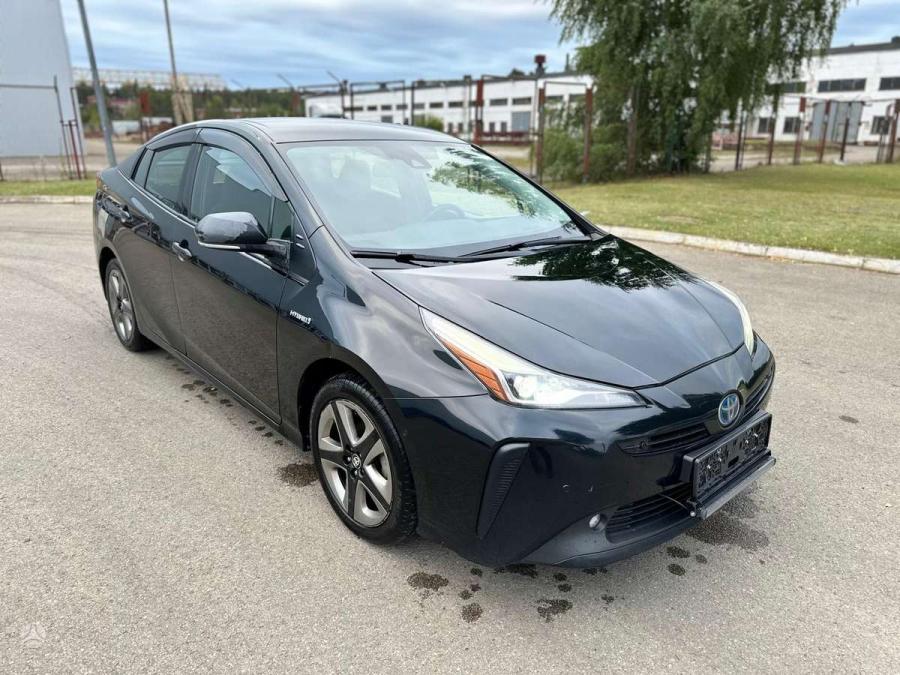 Melns Toyota Prius 2019 Rokiškis, ar dzinēja tilpumu 1.80 L un nobraukumu 420 tūkst. km par 8550 €, foto 4 vietnē AUTOMOTO.COM.LV