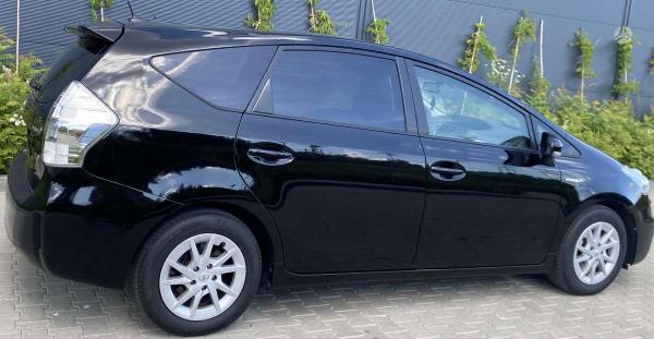 Melns Toyota Prius 2012 Viļņa, ar dzinēja tilpumu 1.80 L un nobraukumu 245 tūkst. km par 9999 €, foto 9 vietnē AUTOMOTO.COM.LV