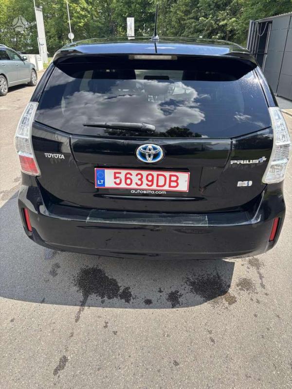 Melns Toyota Prius 2012 Alīta, ar dzinēja tilpumu 1.80 L un nobraukumu 286 tūkst. km par 9200 €, foto 6 vietnē AUTOMOTO.COM.LV