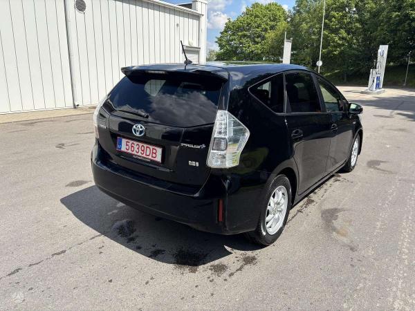 Melns Toyota Prius 2012 Alīta, ar dzinēja tilpumu 1.80 L un nobraukumu 286 tūkst. km par 9200 €, foto 7 vietnē AUTOMOTO.COM.LV