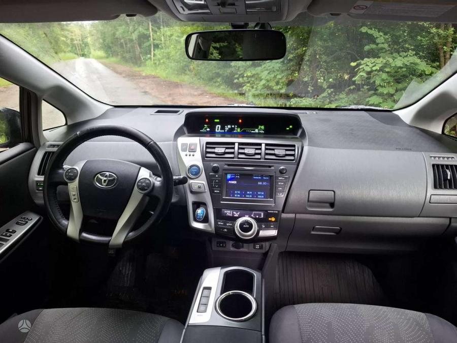 Melns Toyota Prius 2012 Alīta, ar dzinēja tilpumu 1.80 L un nobraukumu 286 tūkst. km par 9200 €, foto 9 vietnē AUTOMOTO.COM.LV