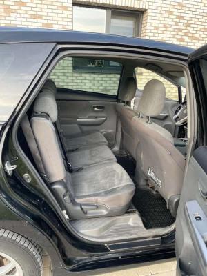 Black Toyota Prius 2014 in Kaunas, with an engine capacity of 1.80 L and mileage of 336 thousand km for 7800 €, photo 11 on AUTOMOTO.COM.LV
