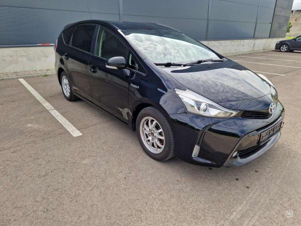Melns Toyota Prius 2017 Telšiai, ar dzinēja tilpumu 1.80 L un nobraukumu 285 tūkst. km par 12500 €, foto 2 vietnē AUTOMOTO.COM.LV