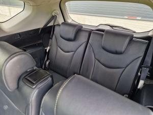 Black Toyota Prius 2017 in Telschi, with an engine capacity of 1.80 L and mileage of 285 thousand km for 12500 €, photo 18 on AUTOMOTO.COM.LV