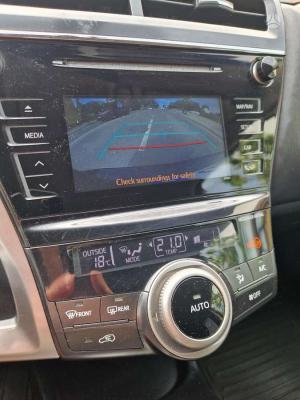 Black Toyota Prius 2017 in Telschi, with an engine capacity of 1.80 L and mileage of 285 thousand km for 12500 €, photo 25 on AUTOMOTO.COM.LV