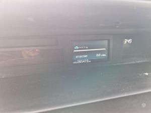 Black Toyota Prius 2017 in Telschi, with an engine capacity of 1.80 L and mileage of 285 thousand km for 12500 €, photo 28 on AUTOMOTO.COM.LV