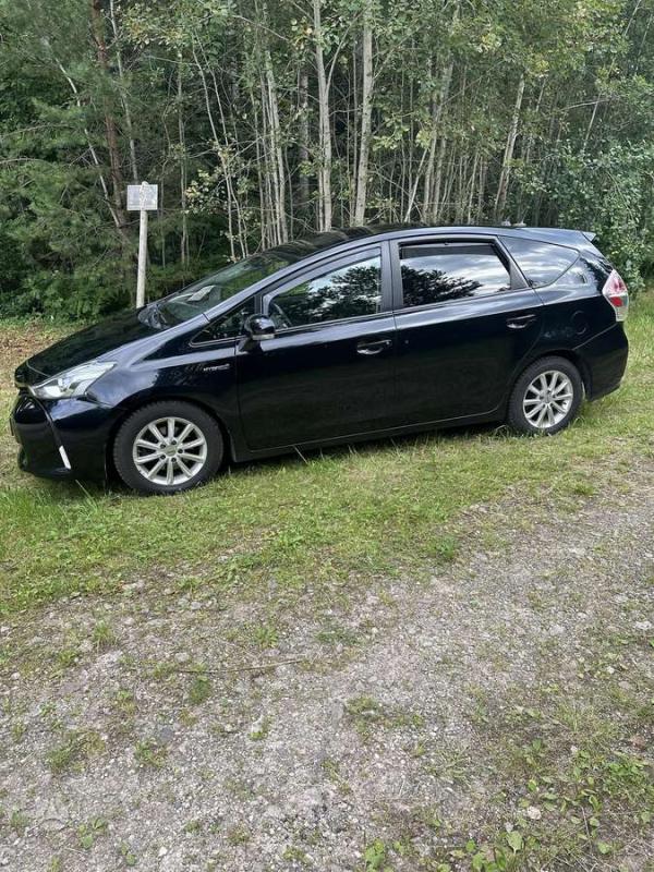 Melns Toyota Prius 2017 Kauņa, ar dzinēja tilpumu 1.80 L un nobraukumu 359 tūkst. km par 11200 €, foto 1 vietnē AUTOMOTO.COM.LV