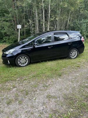 Melns Toyota Prius 2017 Kauņa, ar dzinēja tilpumu 1.80 L un nobraukumu 359 tūkst. km par 11200 €, foto  vietnē AUTOMOTO.COM.LV
