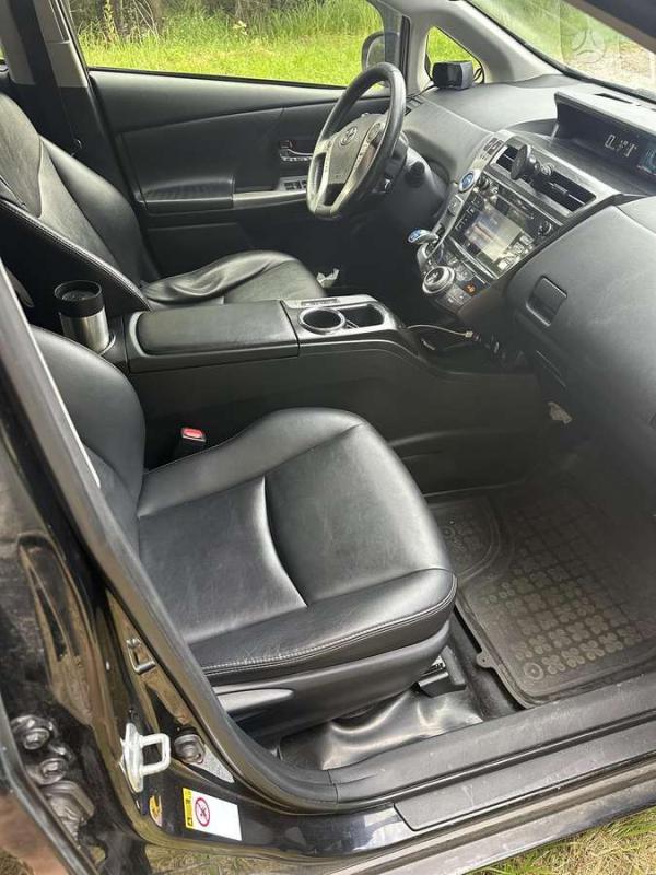 Melns Toyota Prius 2017 Kauņa, ar dzinēja tilpumu 1.80 L un nobraukumu 359 tūkst. km par 11200 €, foto 3 vietnē AUTOMOTO.COM.LV