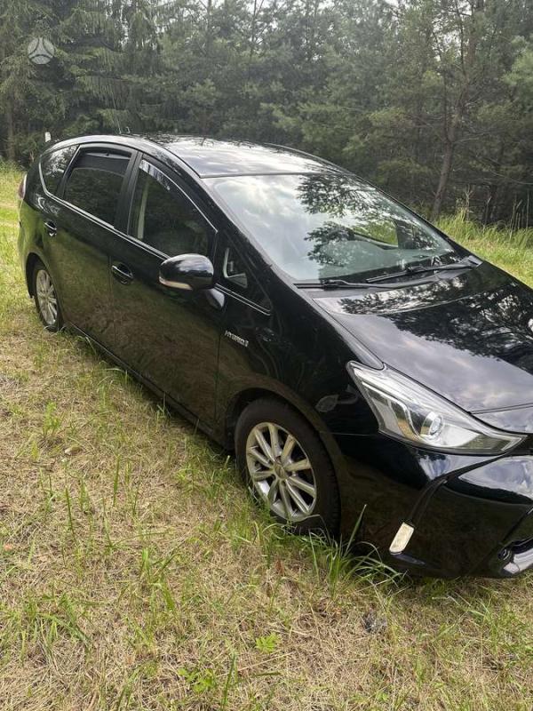 Melns Toyota Prius 2017 Kauņa, ar dzinēja tilpumu 1.80 L un nobraukumu 359 tūkst. km par 11200 €, foto 4 vietnē AUTOMOTO.COM.LV