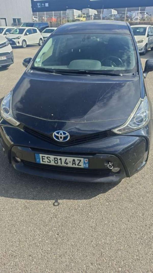 Melns Toyota Prius 2017 Viļņa, ar dzinēja tilpumu 1.80 L un nobraukumu 211 tūkst. km par 8700 €, foto 4 vietnē AUTOMOTO.COM.LV