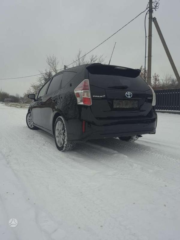 Melns Toyota Prius 2020 Šauļi, ar dzinēja tilpumu 1.80 L un nobraukumu 360 tūkst. km par 13300 €, foto 3 vietnē AUTOMOTO.COM.LV