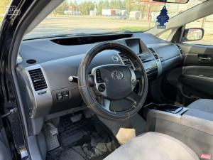 Melns Toyota Prius 2006 Kauņa, ar dzinēja tilpumu 1.50 L un nobraukumu 300 tūkst. km par 2700 €, foto 16 vietnē AUTOMOTO.COM.LV