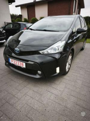 Black Toyota Prius 2020 in Kaunas, with an engine capacity of 1.80 L and mileage of 280 thousand km for 12500 €, photo  on AUTOMOTO.COM.LV