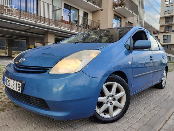Blue Toyota Prius 2005 in Vilnius, with an engine capacity of 1.50 L and mileage of 330 thousand km for 2450 €, photo 7 on AUTOMOTO.COM.LV