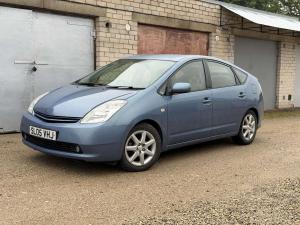 Zils Toyota Prius 2005 Šauļi, ar dzinēja tilpumu 1.50 L un nobraukumu 430 tūkst. km par 850 €, foto 3 vietnē AUTOMOTO.COM.LV