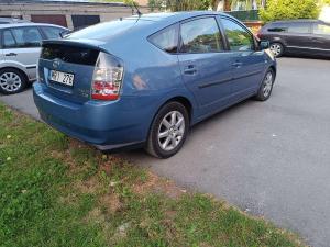 Zils Toyota Prius 2005 Klaipėda, ar dzinēja tilpumu 1.50 L un nobraukumu 200 tūkst. km par 4250 €, foto 4 vietnē AUTOMOTO.COM.LV