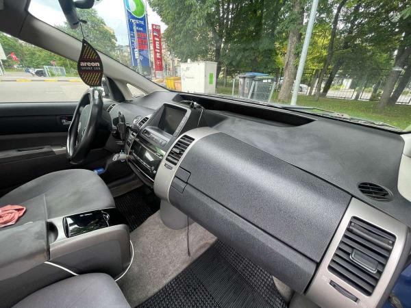 Zils Toyota Prius 2006 Viļņa, ar dzinēja tilpumu 1.50 L un nobraukumu 425 tūkst. km par 3100 €, foto 7 vietnē AUTOMOTO.COM.LV