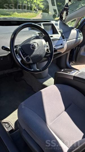 Zils Toyota Prius 2006 Rīga, ar dzinēja tilpumu 1.50 L un nobraukumu 262 tūkst. km par 3200 €, foto 14 vietnē AUTOMOTO.COM.LV