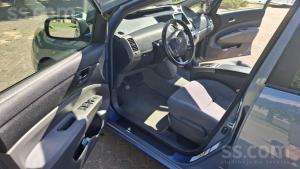 Zils Toyota Prius 2006 Rīga, ar dzinēja tilpumu 1.50 L un nobraukumu 262 tūkst. km par 3200 €, foto 15 vietnē AUTOMOTO.COM.LV
