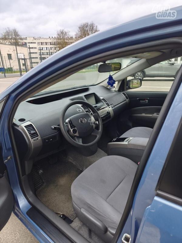 Zils Toyota Prius 2007 Kauņa, ar dzinēja tilpumu 1.50 L un nobraukumu 390 tūkst. km par 1500 €, foto 6 vietnē AUTOMOTO.COM.LV