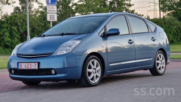 Zils Toyota Prius 2007 Jelgava, ar dzinēja tilpumu 1.50 L un nobraukumu 418 tūkst. km par 2550 €, foto 1 vietnē AUTOMOTO.COM.LV